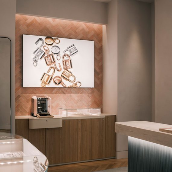 Pandoras erster Flagship-Store eröffnet in Kopenhagen | Blickpunkt•Juwelier