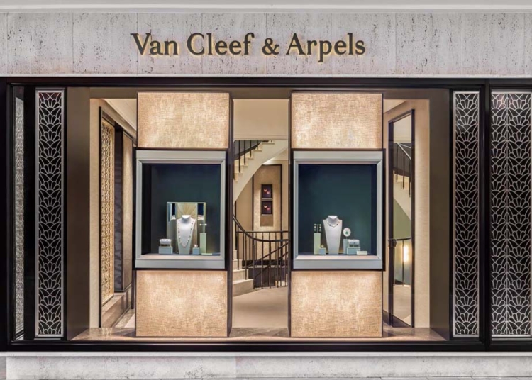 Rolex zieht den Kreis enger: Boutique in Düsseldorf, Kündigungen im ...